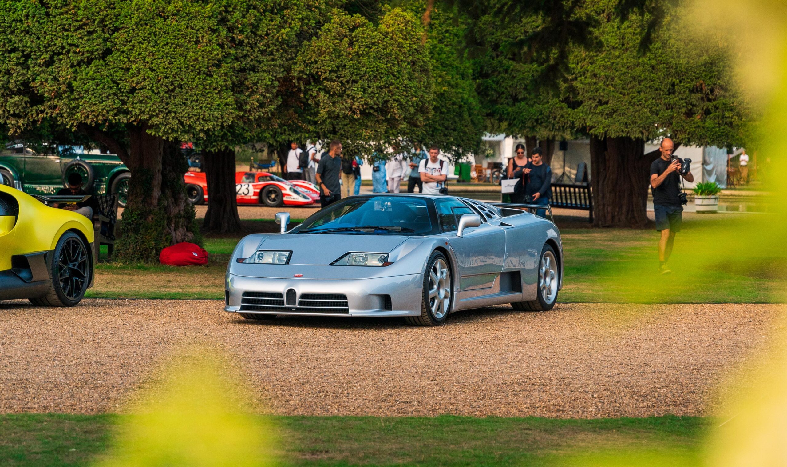 La historia del Bugatti EB110 - Car Design